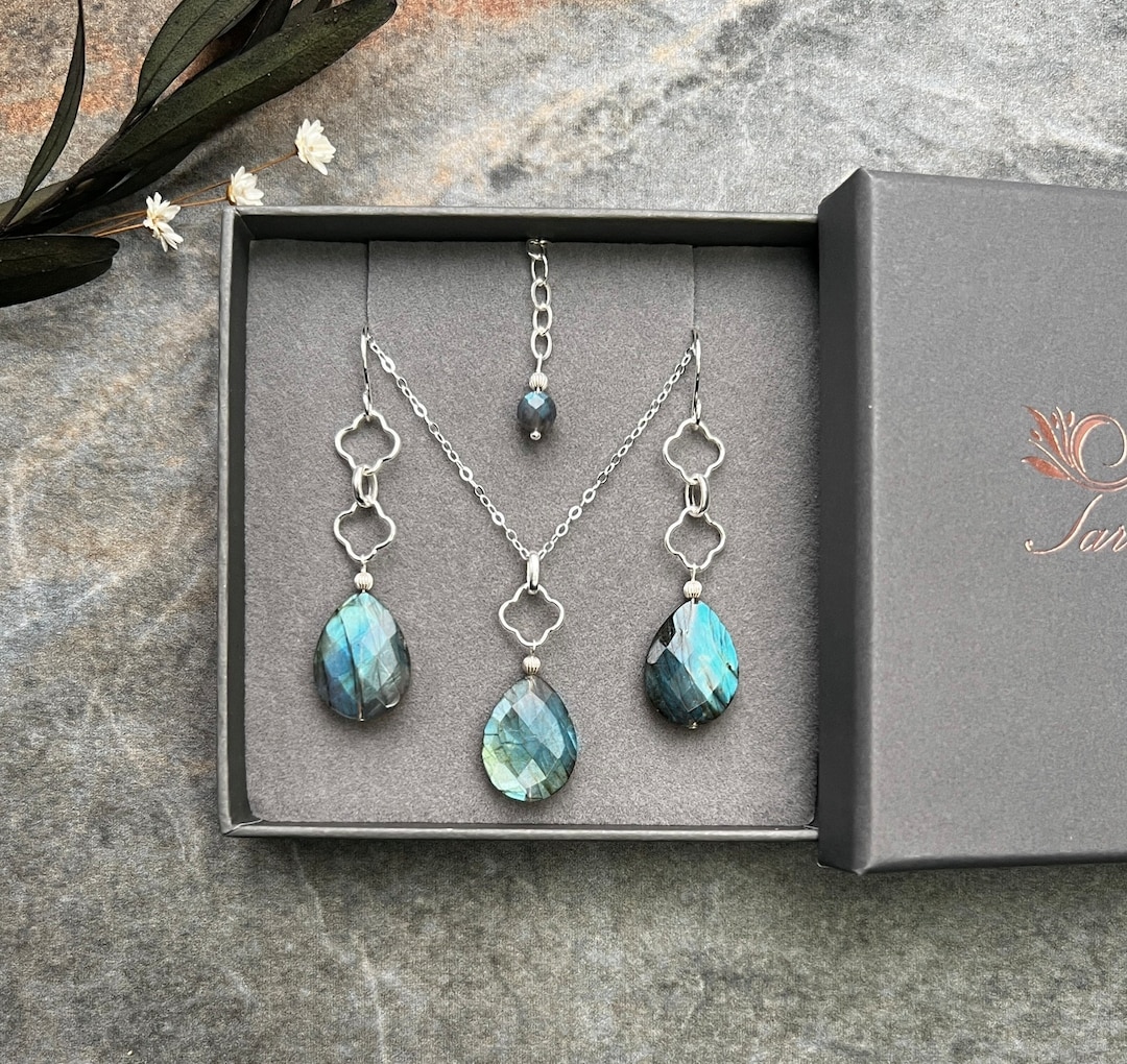 Chic One of a Kind Labradorite Jewellery Set, Sterling Silver Jewellery ...