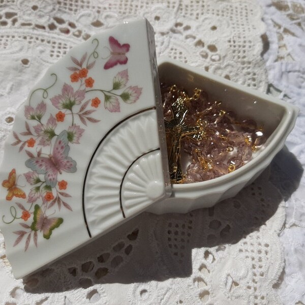 Fan Shaped Box - Etsy