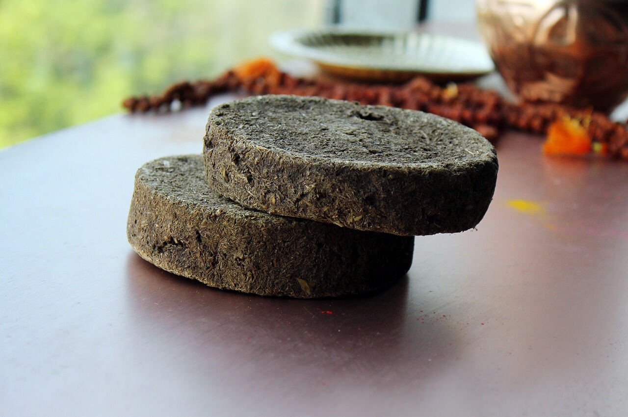Cow Dung Cowdung Cake Gobar Upla Chana Kanda Desi Indian Cow - Etsy Ireland