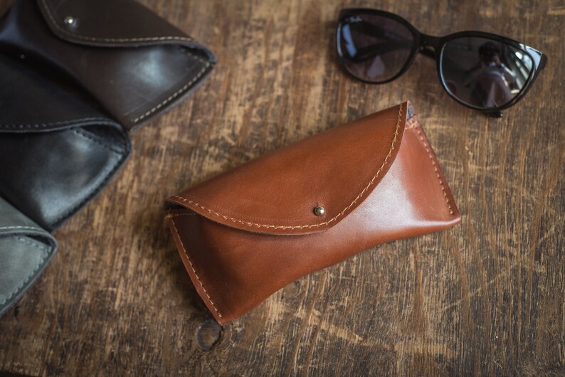 Personalized glasses case leather sunglasses holder reading | Etsy