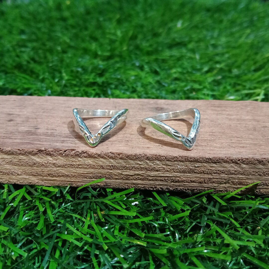 Sterling Silver Chevron Ring Set: Boho Stacking Rings - Etsy