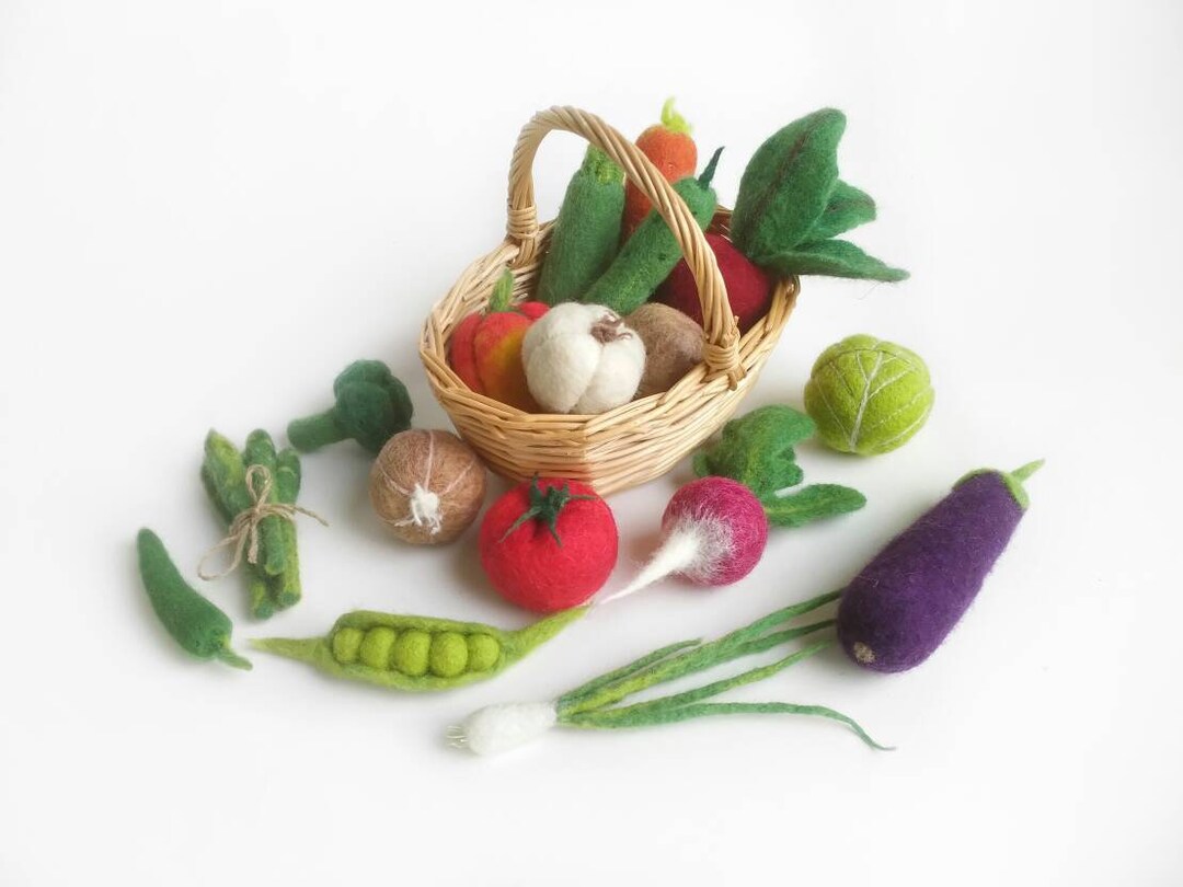 18 Needle Felted Vegetables Set, Felt Vegetable Garden, Kitchen Play ...