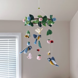 Hummingbird Mobile Felt Flower Bird Mobile Nursery Floral Baby Mobile ...