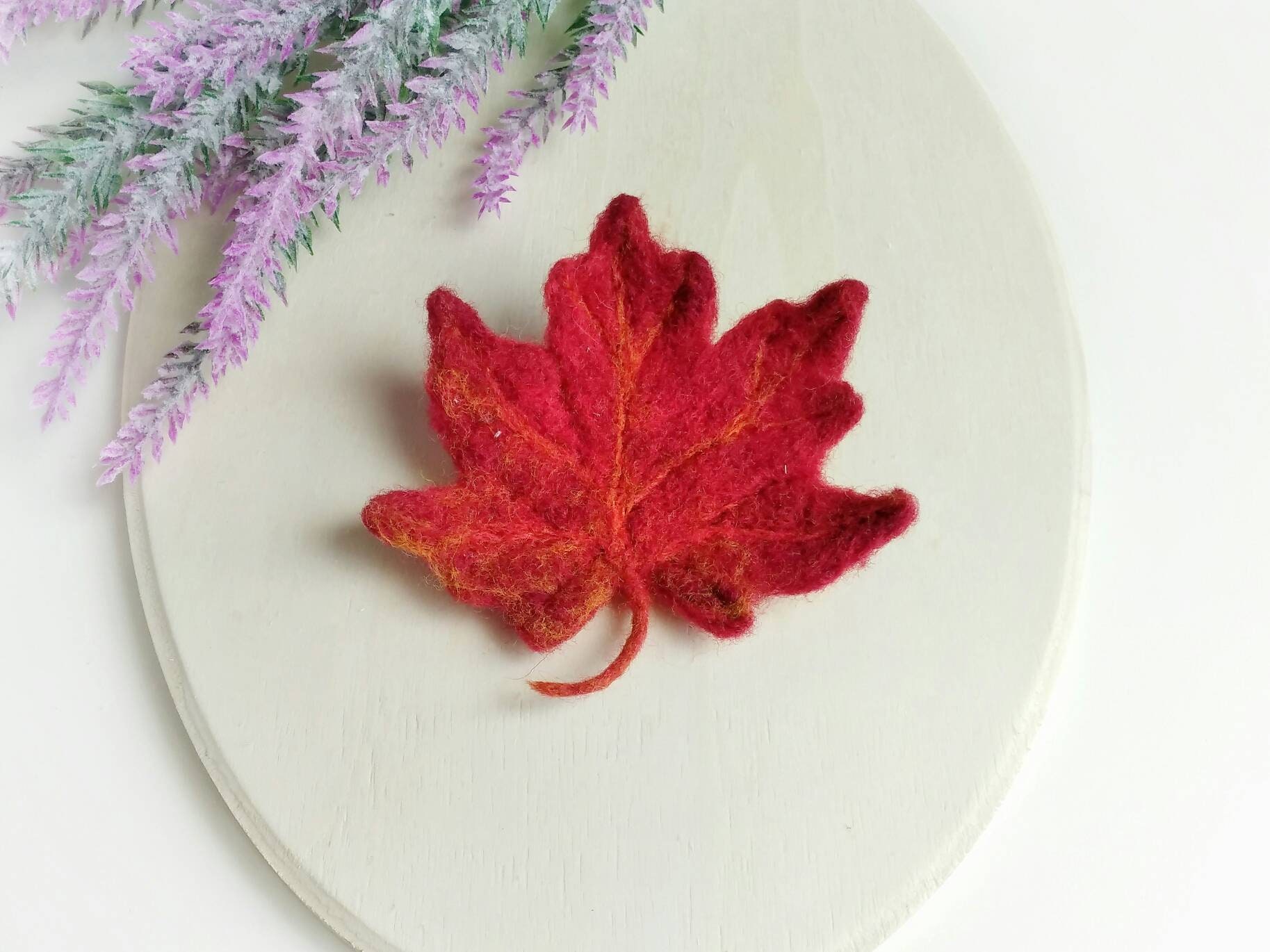 Needle Felted Maple Leaf Brooch Canadian Maple Leaf Pin Felt - Etsy