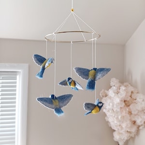 Bird Mobile for Nursery Flying Bird Baby Mobile Girl Chickadee Garden ...