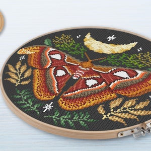 Atlas Moth Butterfly Cross Stitch Pattern Pdf, Floral Moth Cross Stitch ...