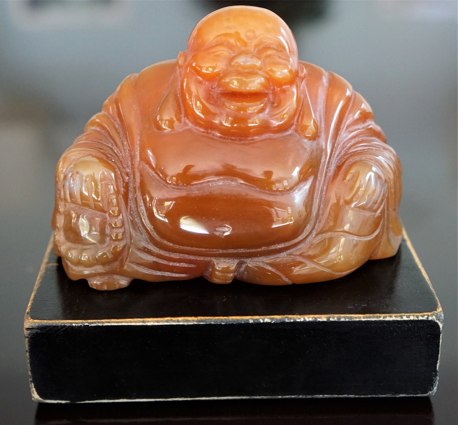 VINTAGE Chinese Hand Carved Brown Agate Happy Buddha Statue Figurine ...