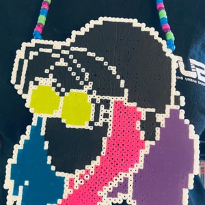 Rezz Perler Necklace - Etsy