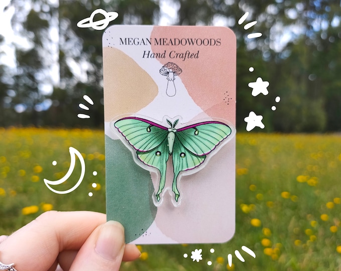 Lunar Moth Enamel Lapel Pin - Etsy Canada