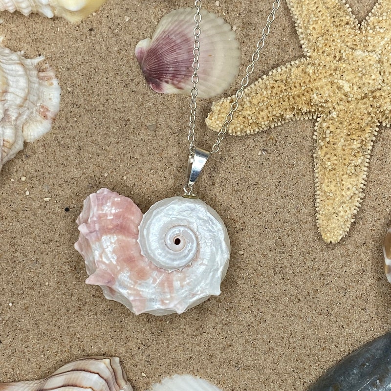 Ursula Necklace - Etsy