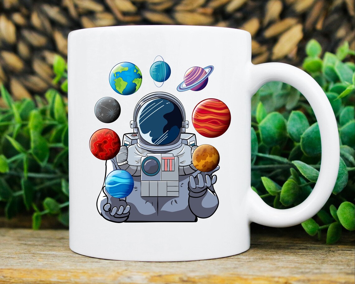 Astronaut Planet Mug, Cute Outer Space Coffee Cup for Astronaut Lovers ...