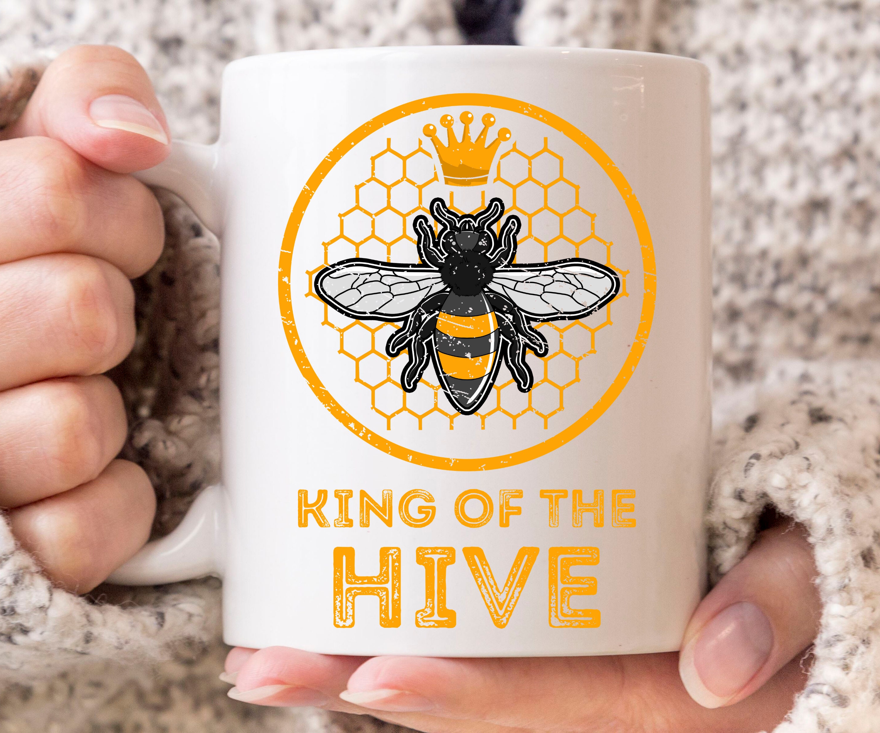 King of the Hive Mug, Cute Beekeeping Coffee Cup for Honey Bee Lovers ...