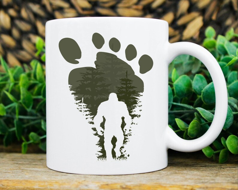 Bigfoot Footprint Mug, Ape-like Creatures Coffee Mug for Men and Women ...