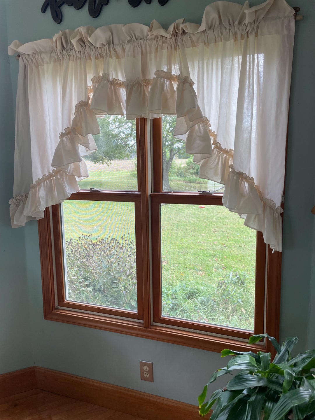 Vintage 1980’s Pair Solid Ivory Priscilla Curtain Panels or Swags W ...