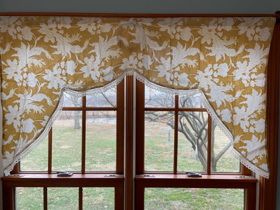 Vintage French Country Valance Dijon Mustard & Cream Colored - Etsy