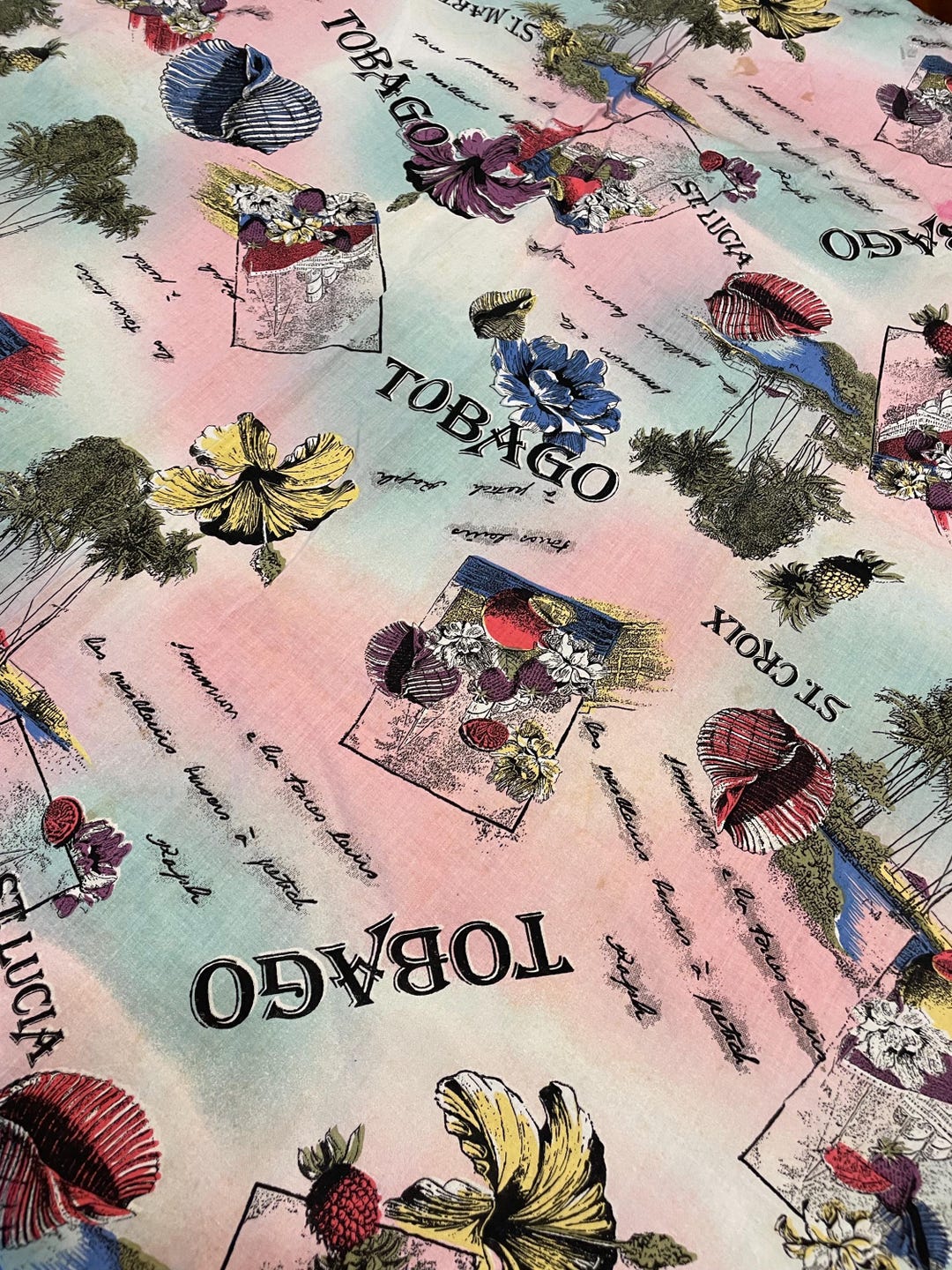 Vintage Caribbean Tropical Print Fabric in Cotton Beautiful Colors of ...