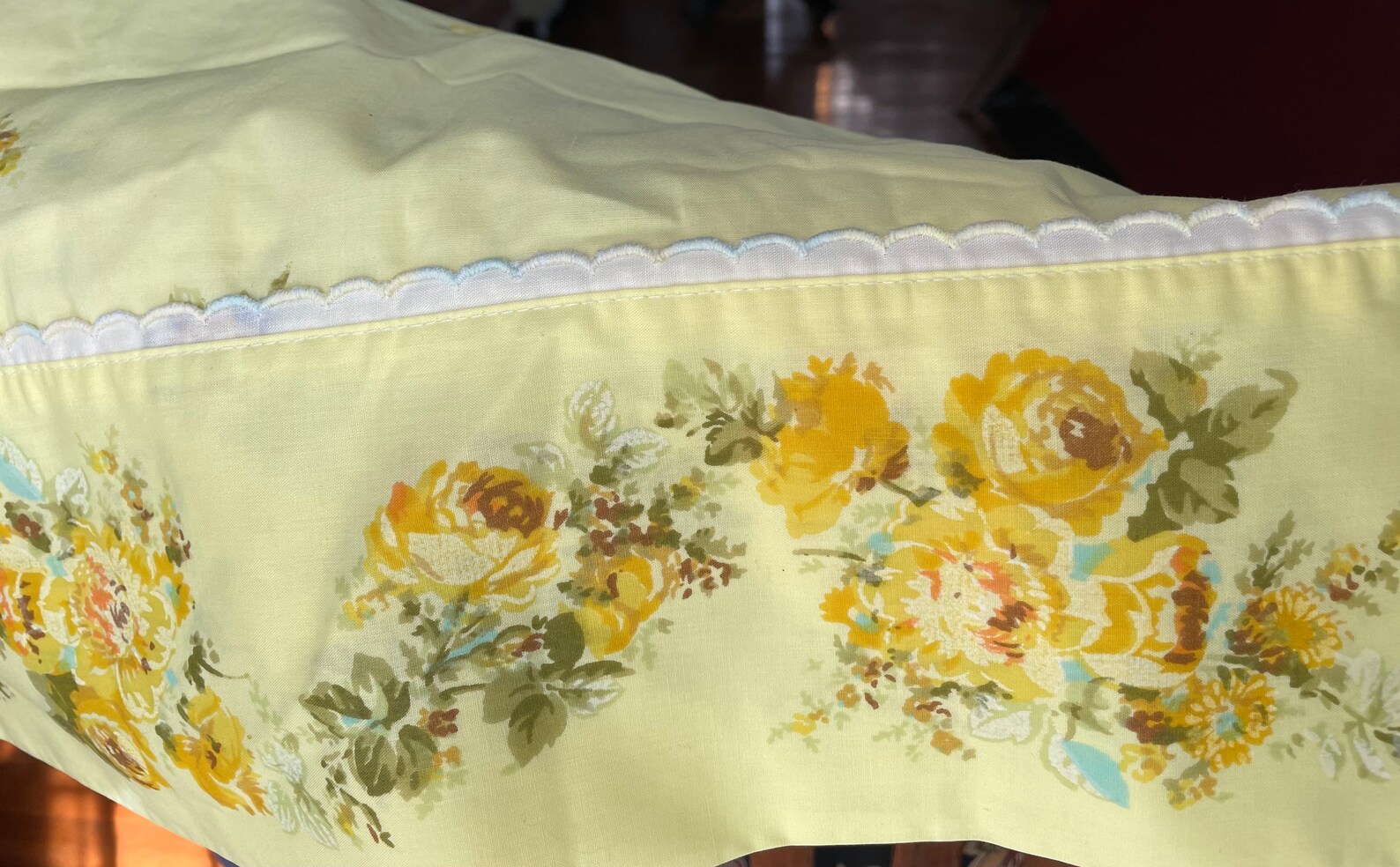 Vintage Pair of 1970’s Banana Taffy Yellow Colored Floral Pillowcases ...