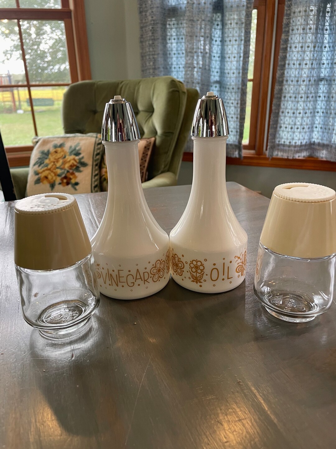 Vintage 1970s Gemco Shakers, Vinegar & Oil Cruets Harvest Gold 7" on ...