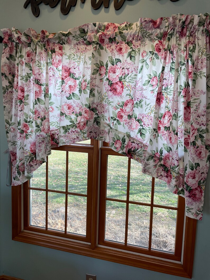 Choice of Shabby Chic Roses Balloon Valance Pair or Reversible - Etsy