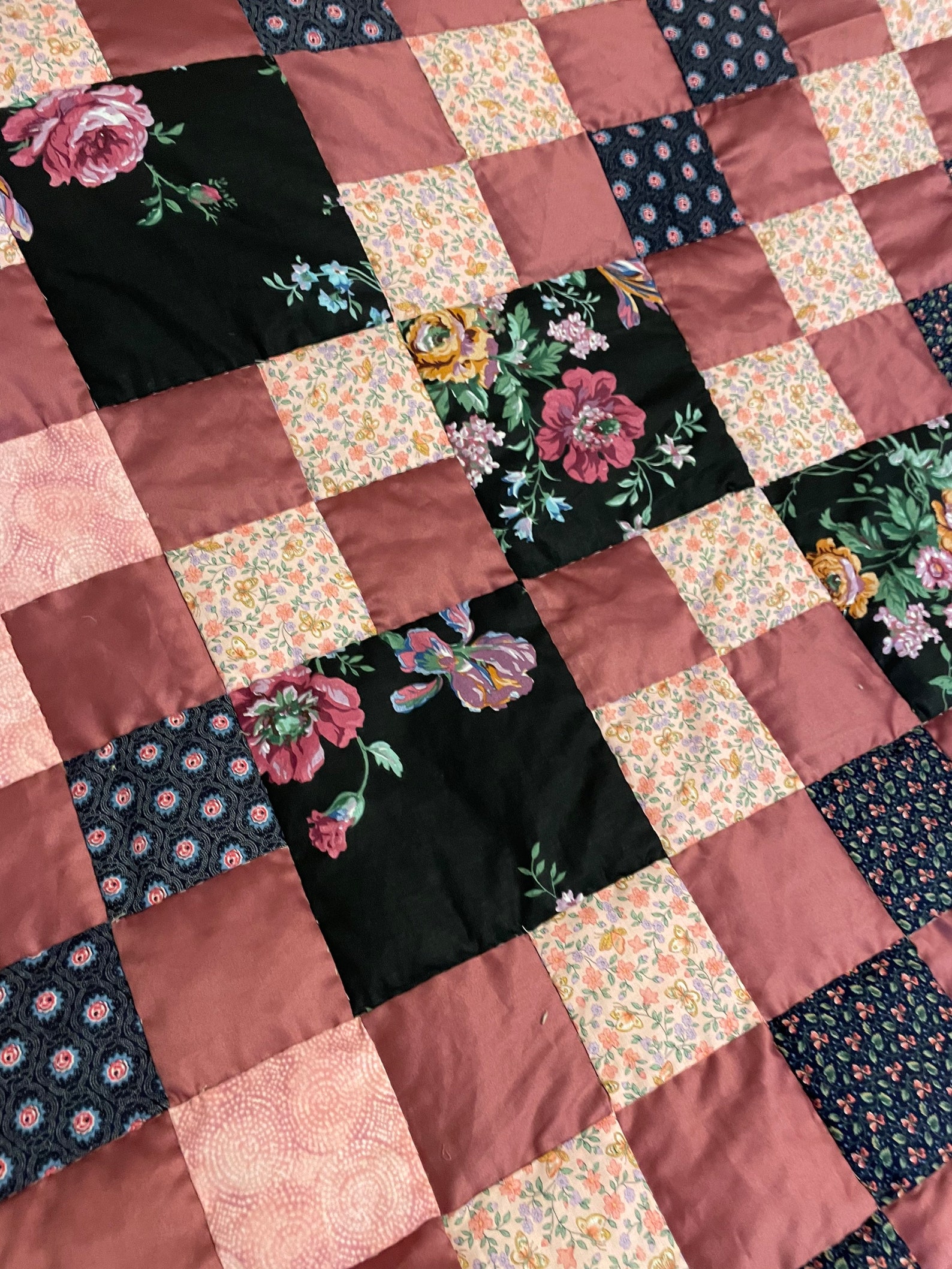 Beautiful Handmade Patchwork Quilt Rose Pink & Black Queen Size. Lots ...