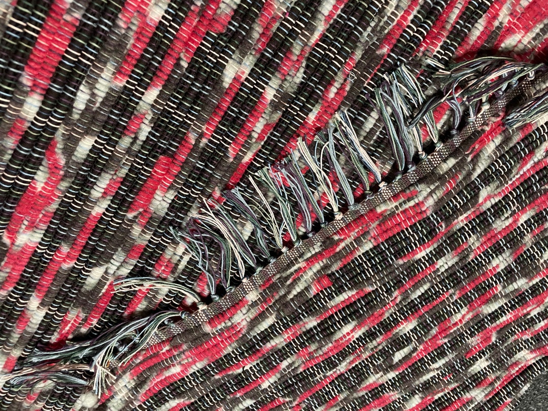 Handwoven Rug raspberry & Dark Chocolate 28x41 Raspberry and Dark ...