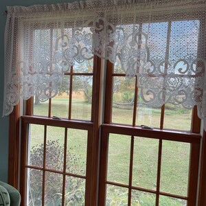 Vintage Lace Rose Valance Curtain 76”x32” (2avail) Cream Color Open ...