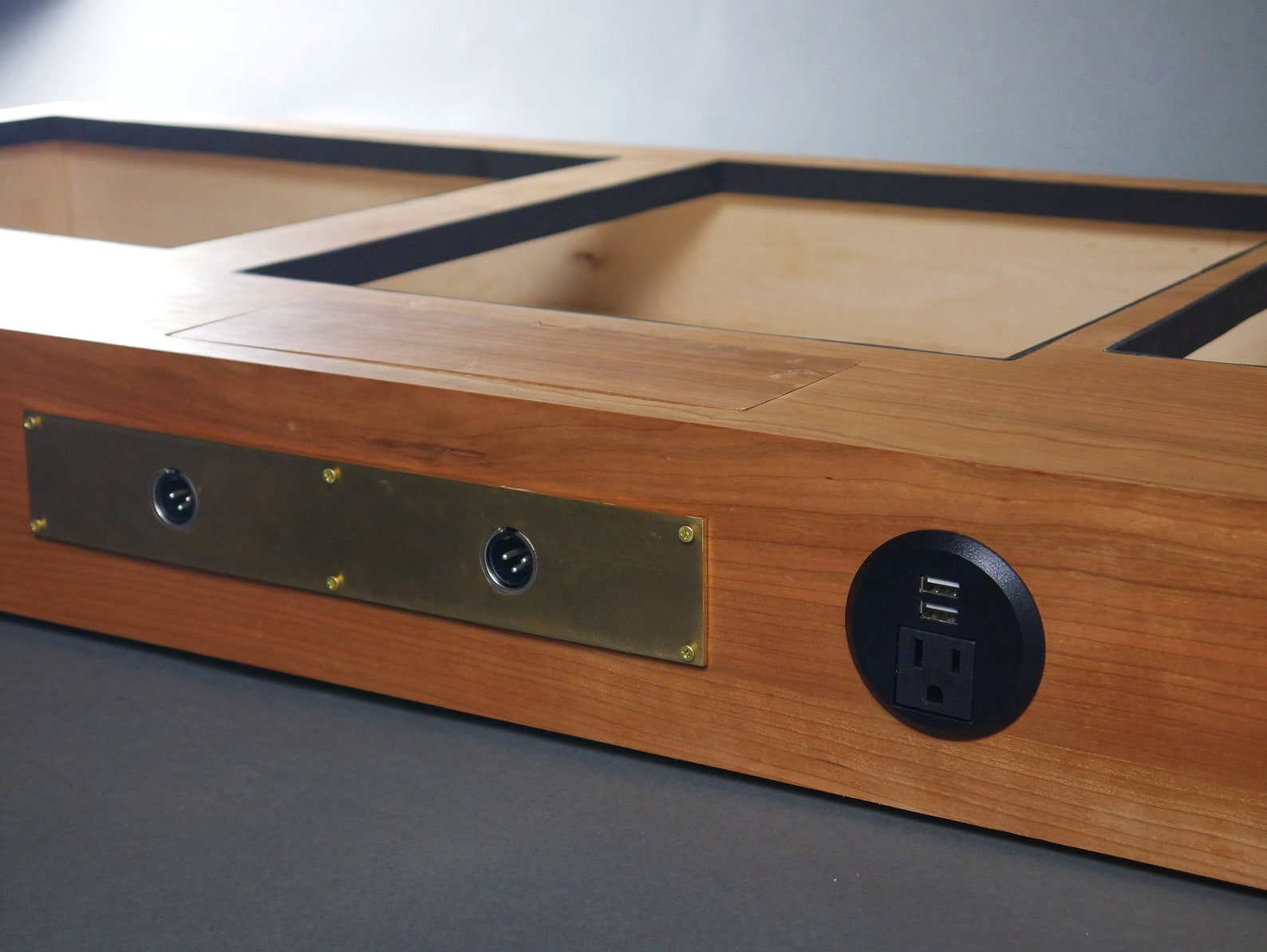 Custom DJ Table / Console With XLR Outputs - Etsy