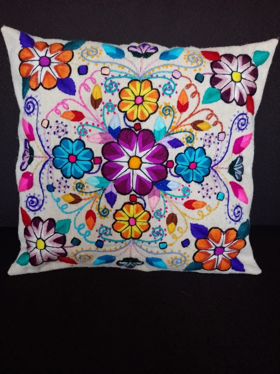 Peruvian Decor, Beautiful Hand Embroidered Cushion Cover. Peruvian ...
