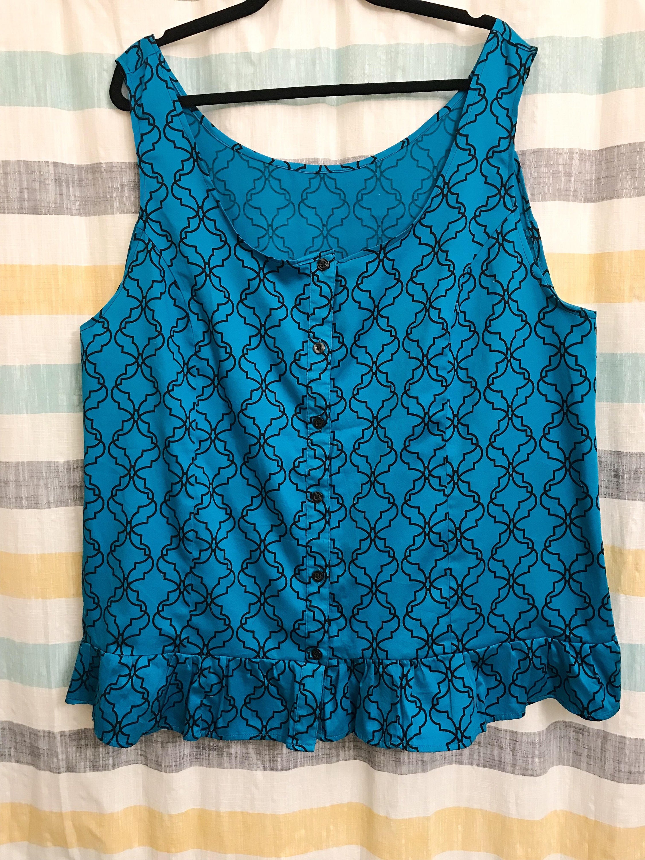 Button Back/front Tank XL-XXL 18-20 Women's Button Back Ruffle Bottom ...