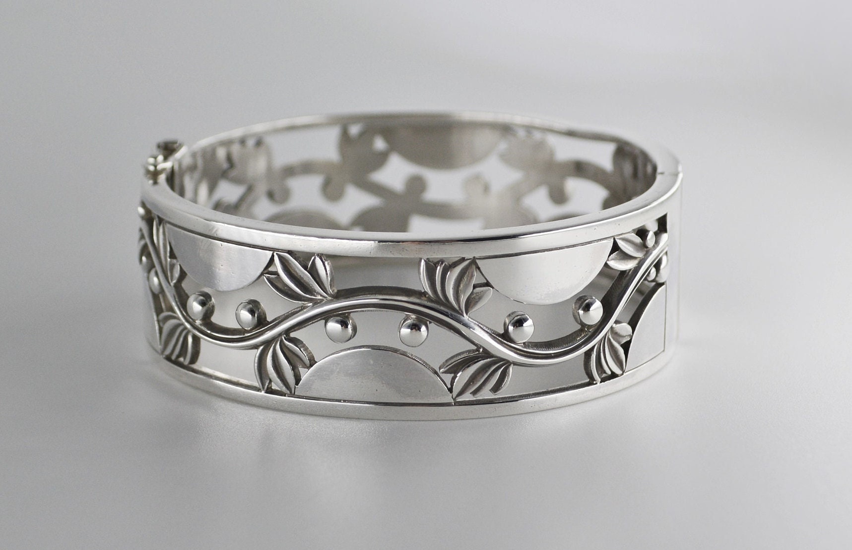 Harald Nielsen for Georg Jensen, Art Deco Berry Vine Sterling Silver Cuff Bracelet Hinged Bangle ...