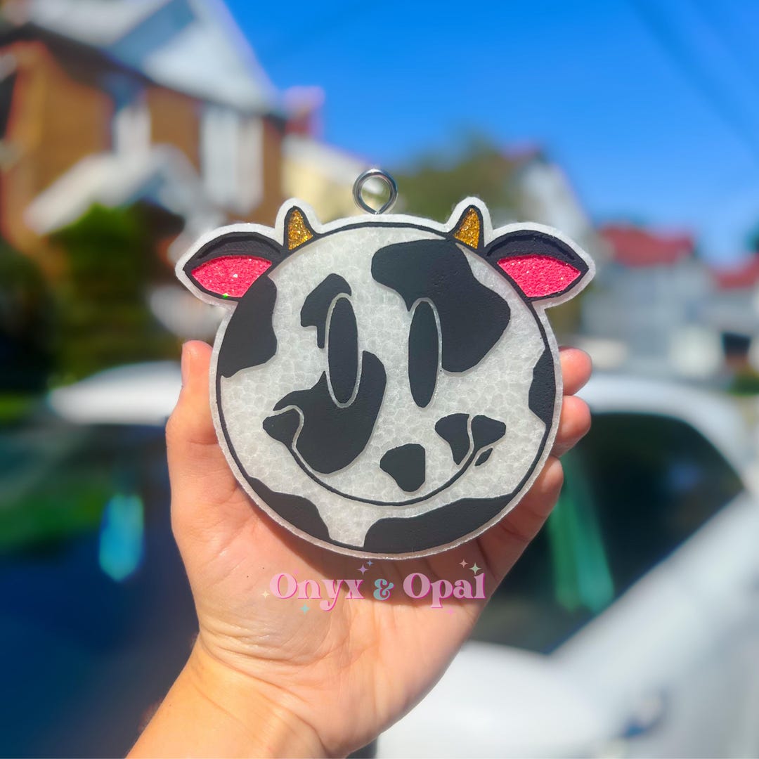 Car Freshie | Freshy | Smiley Face Cow - Etsy