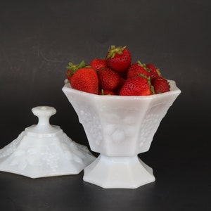 Milk Glass Compote With Lid Grapes and Leaves, Vintage Grapes Covered ...