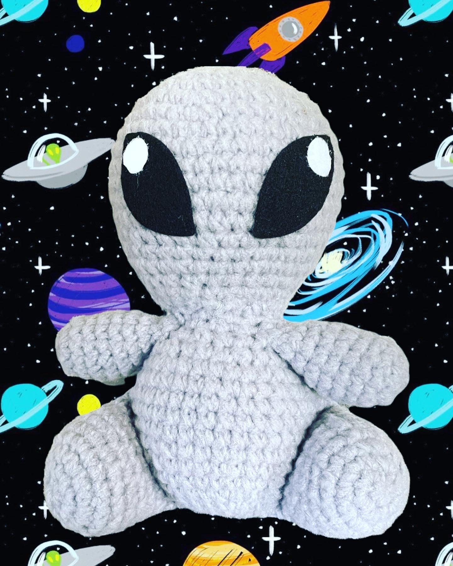 Handmade UFO Alien Cute Plushie - Etsy