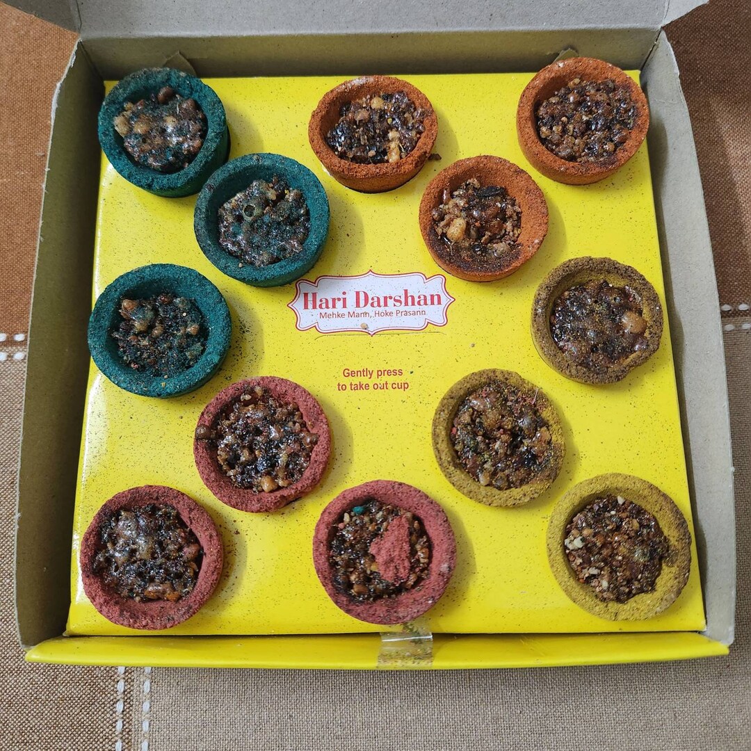 Buy Sambrani Cups, Assorted Fragrance , Tulasi, Sandalwood, Hawan ...
