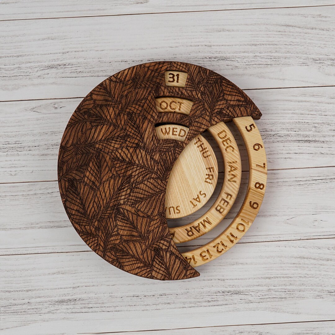Universal Calendar Natural Wood , Engraved Leaf Motifs, Wooden Calendar ...