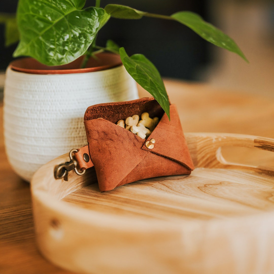 Personalized Treat Pouch for Dog Training, Leather Bag for Dog Goodies ...