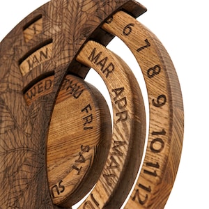 Spinning Standing Calendar, Perpetual Calendar, Wooden Calendar Natural ...