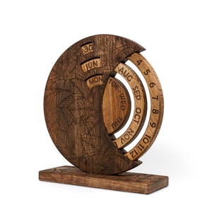 Spinning Standing Calendar, Perpetual Calendar, Wooden Calendar Natural ...