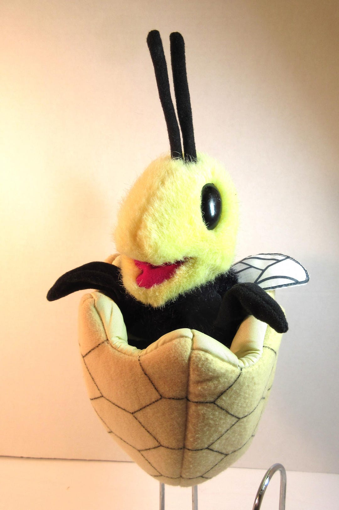Vintage Dakin Bumblebee Hand Puppet in Honeycomb Plush Toy Doll HTF - Etsy