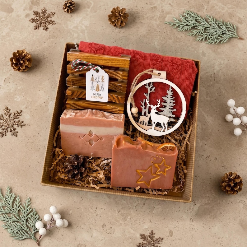 Men’s Christmas Self Care Gift Box With Handmade Soap - Etsy Canada