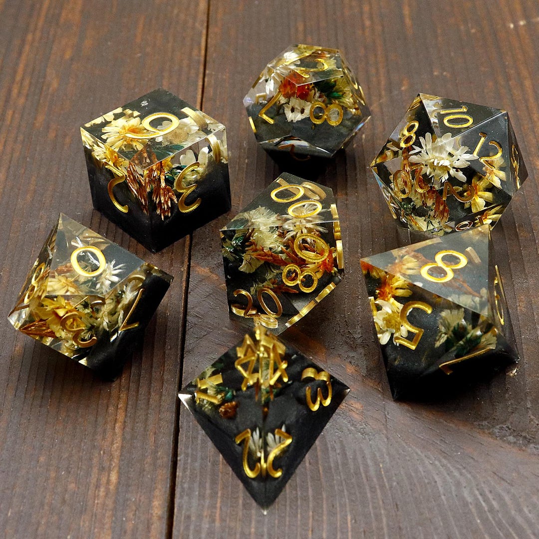 Handmade Sharp Edge Dice Real Flower Resin Polyhedral Dice Set DND Dice ...