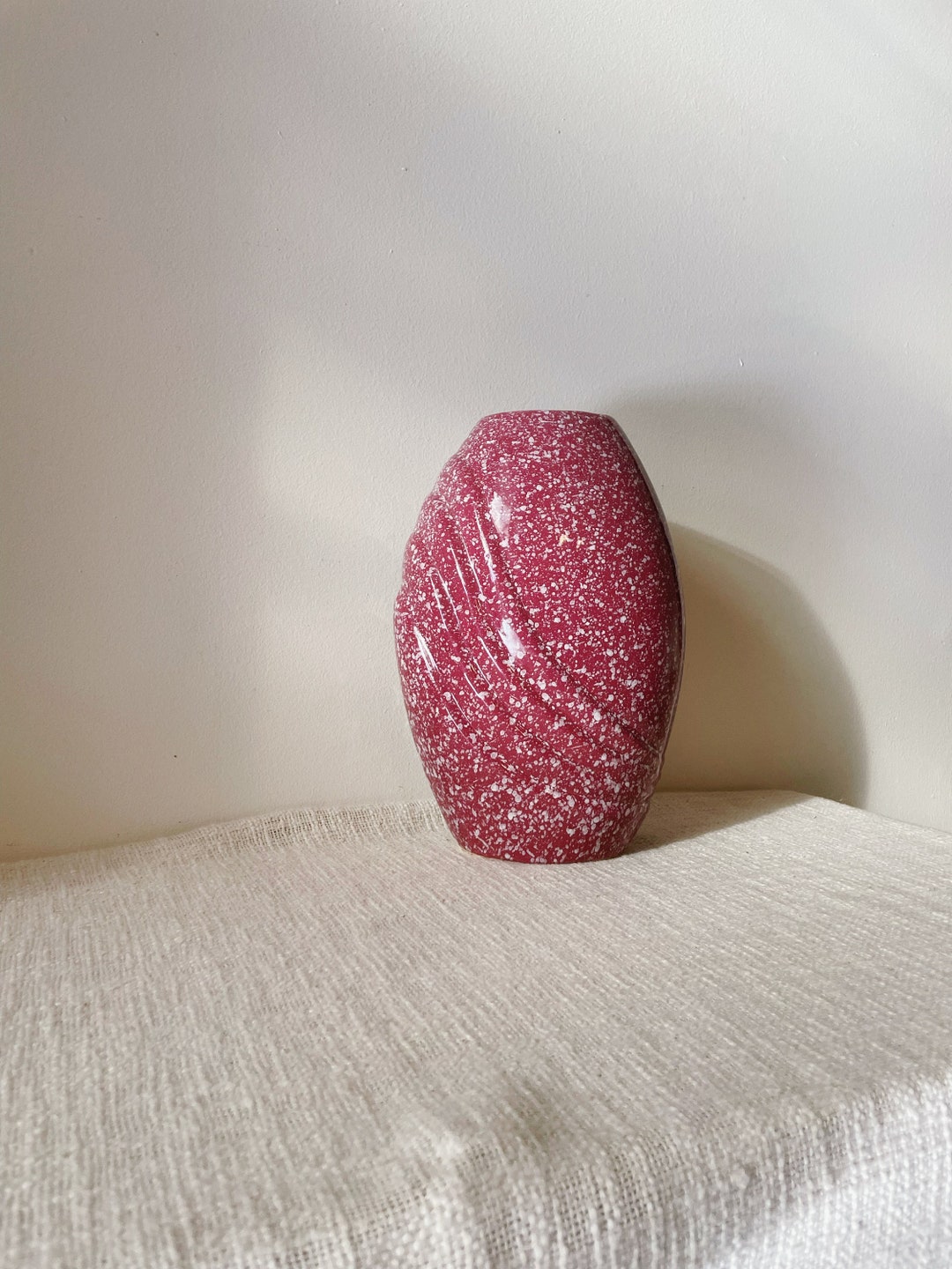 Vintage Ceramic Pink Shell Vase - Etsy