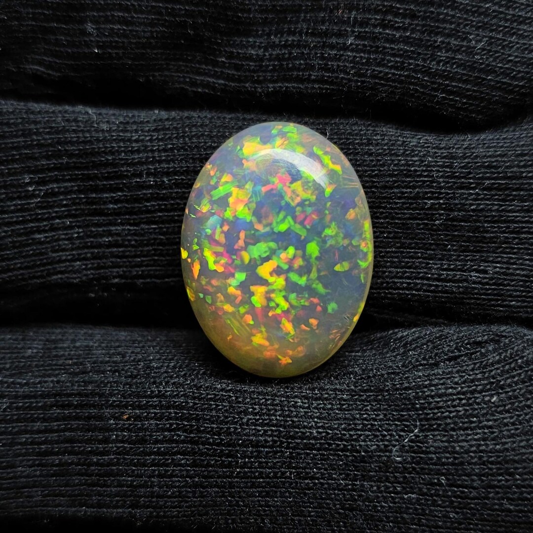 AAA+ Oval Cut Dot Fire Ethiopian Opal Loose Gemstone, Fire Opal, Welo ...