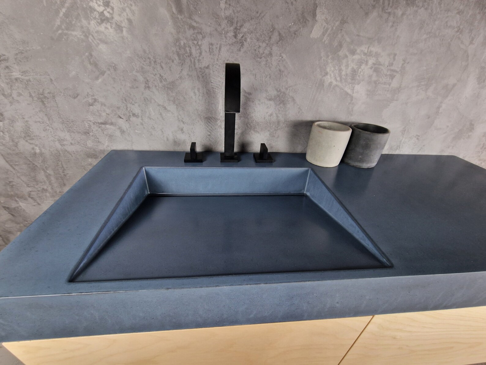 Floating Concrete Bathroom Vanity With Ramp Sink - 45" Modern Cement ...
