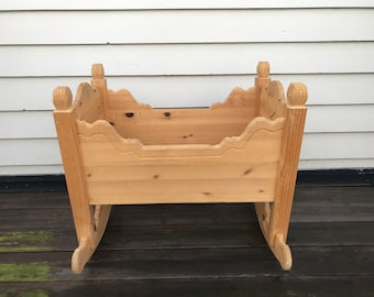 Traditional Cradle - Etsy