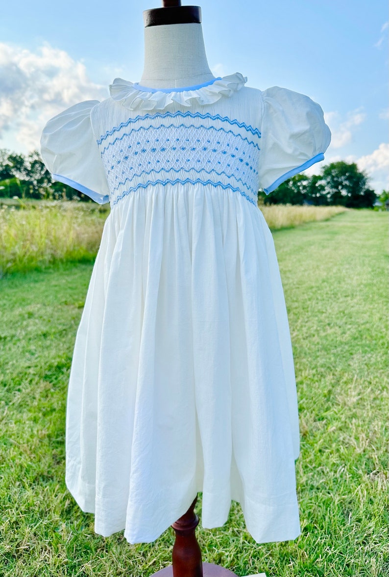 Smocked Girls Dress Creamy White Smocked Dress Girls White - Etsy