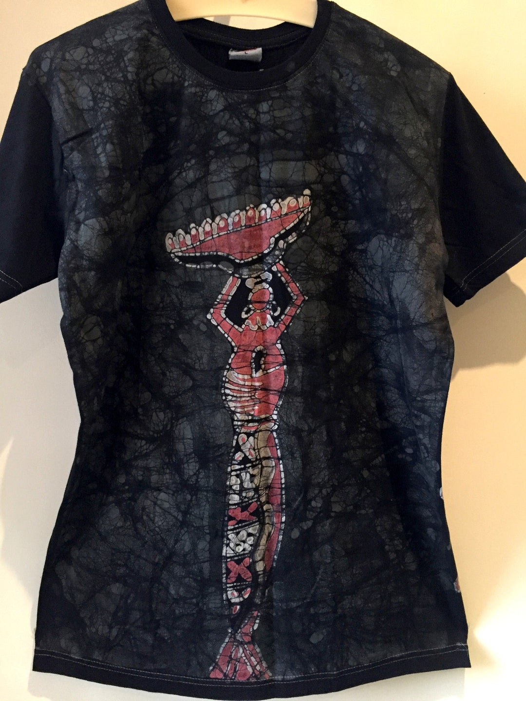 Custom Made African Art T-shirt - Etsy