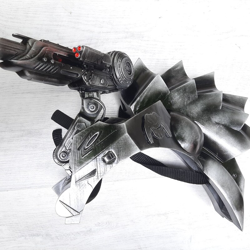 Predator Costume - Etsy