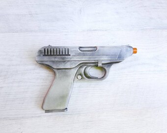 Matilda resident evil - Etsy México