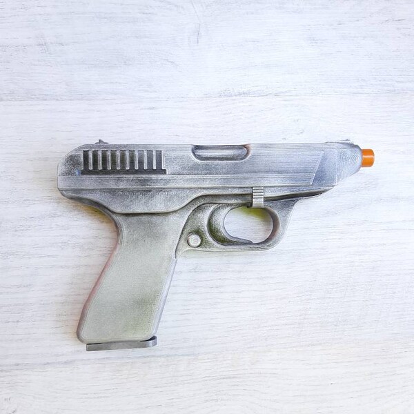 Leon Kennedy - Etsy